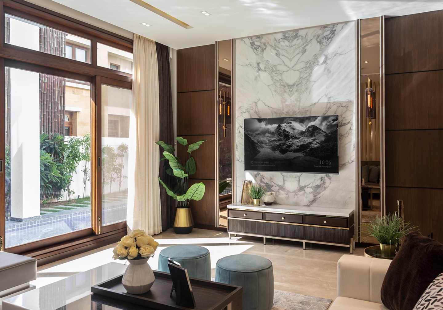 A Sneak Peek into Homes that Define Luxury